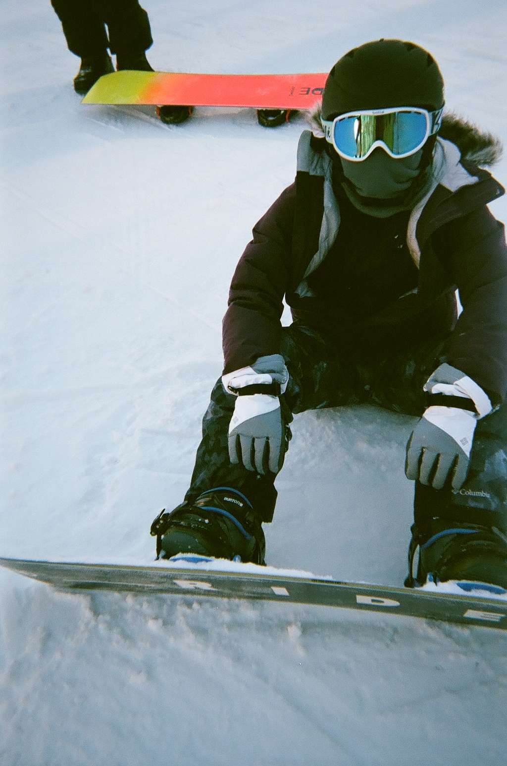Snowboarding and still shooting with film — Rediscover Analog